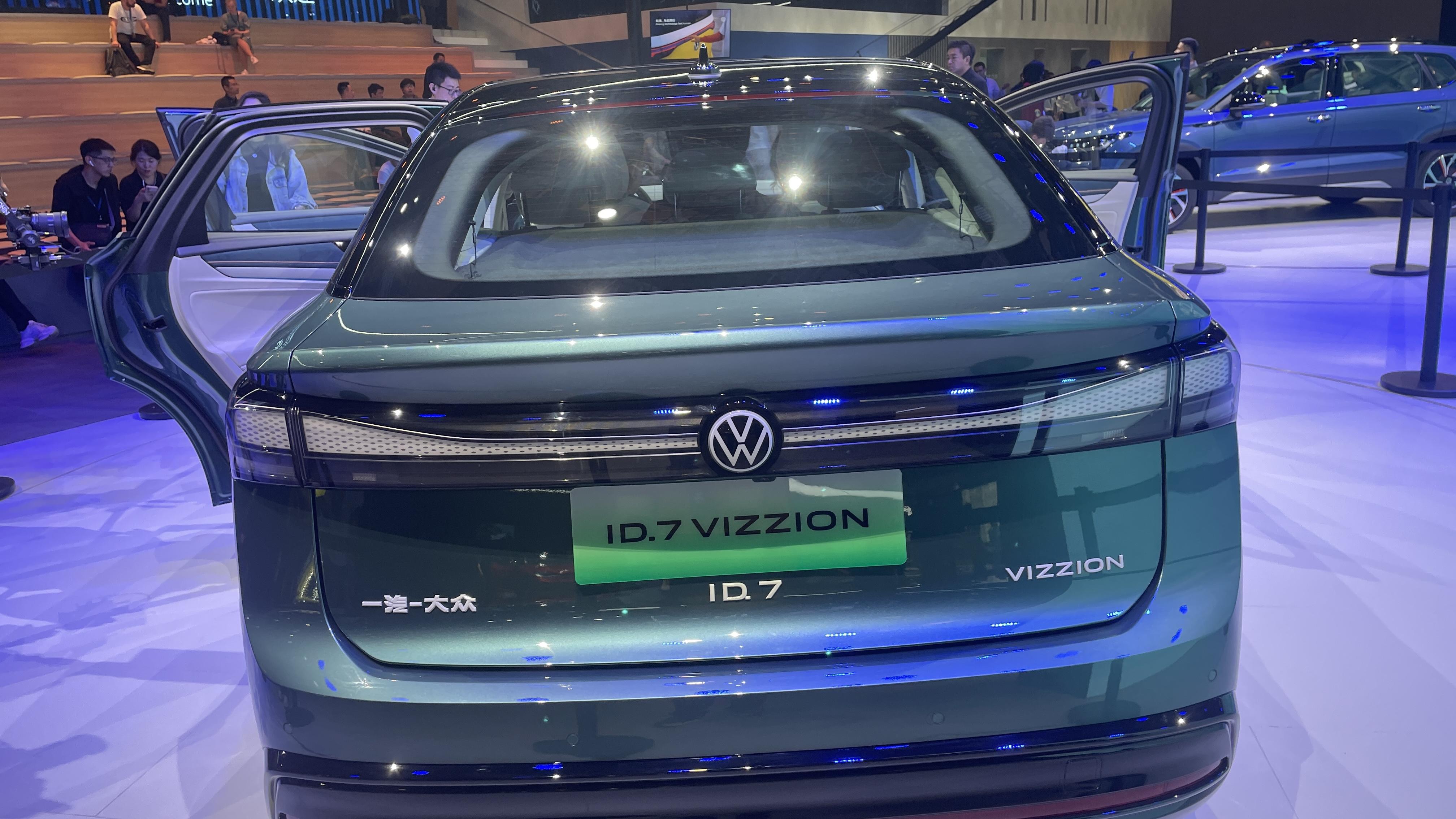 Demonstrates very good movement - iMedia