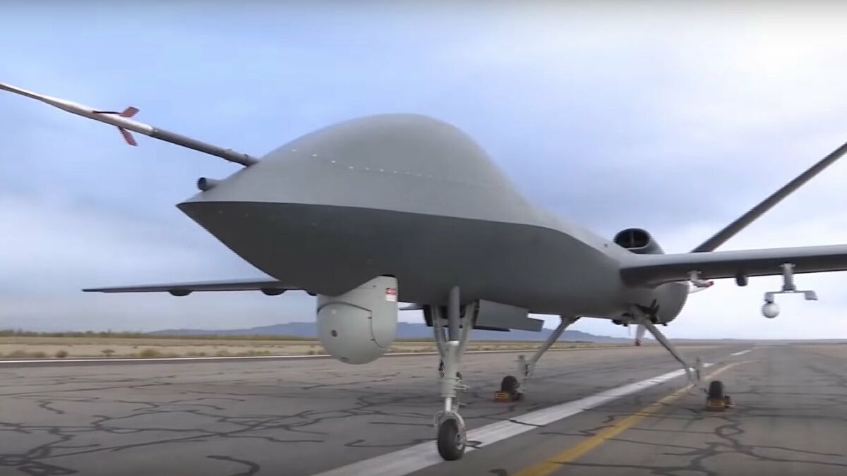 "The real big killer: China's intercontinental UAV", with a range of ...
