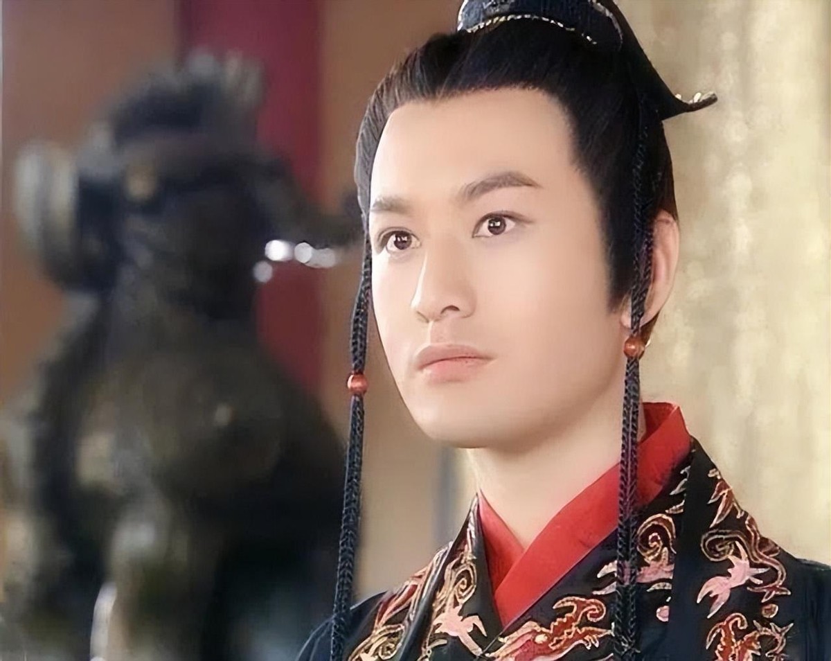 Huang Xiaoming no longer blamed himself, and finally exposed the "insider story" with Sun Yue ...