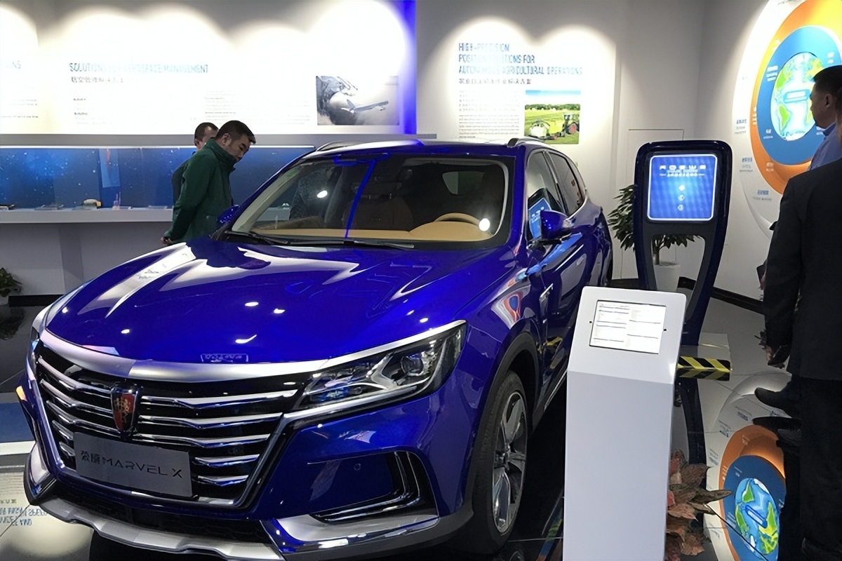 Three keys to realizing high-level autonomous driving under the trend ...