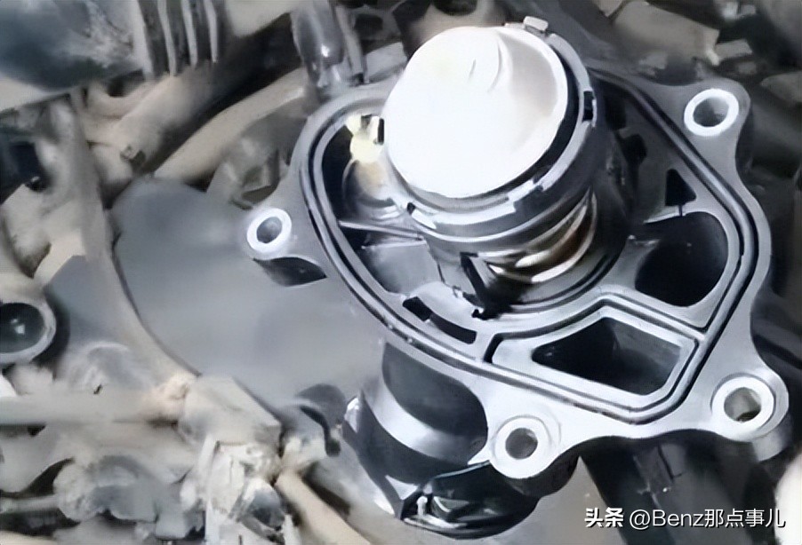 Several common problems of Mercedes-Benz M271 engine - iNEWS
