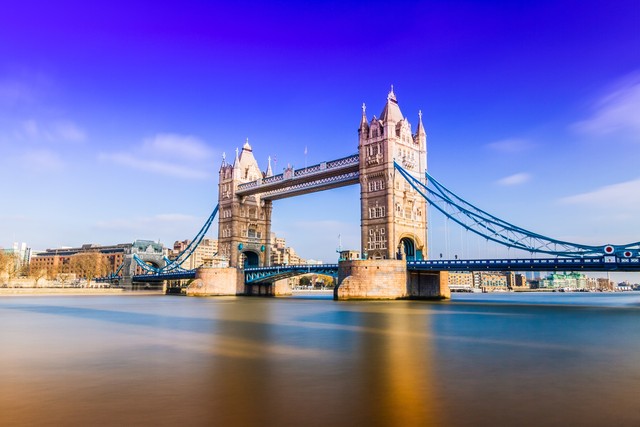 beautiful bridge - iNEWS