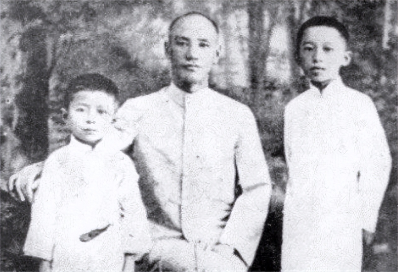 Jiang Weiguo took a train at the age of 25 and was forcibly exchanged ...