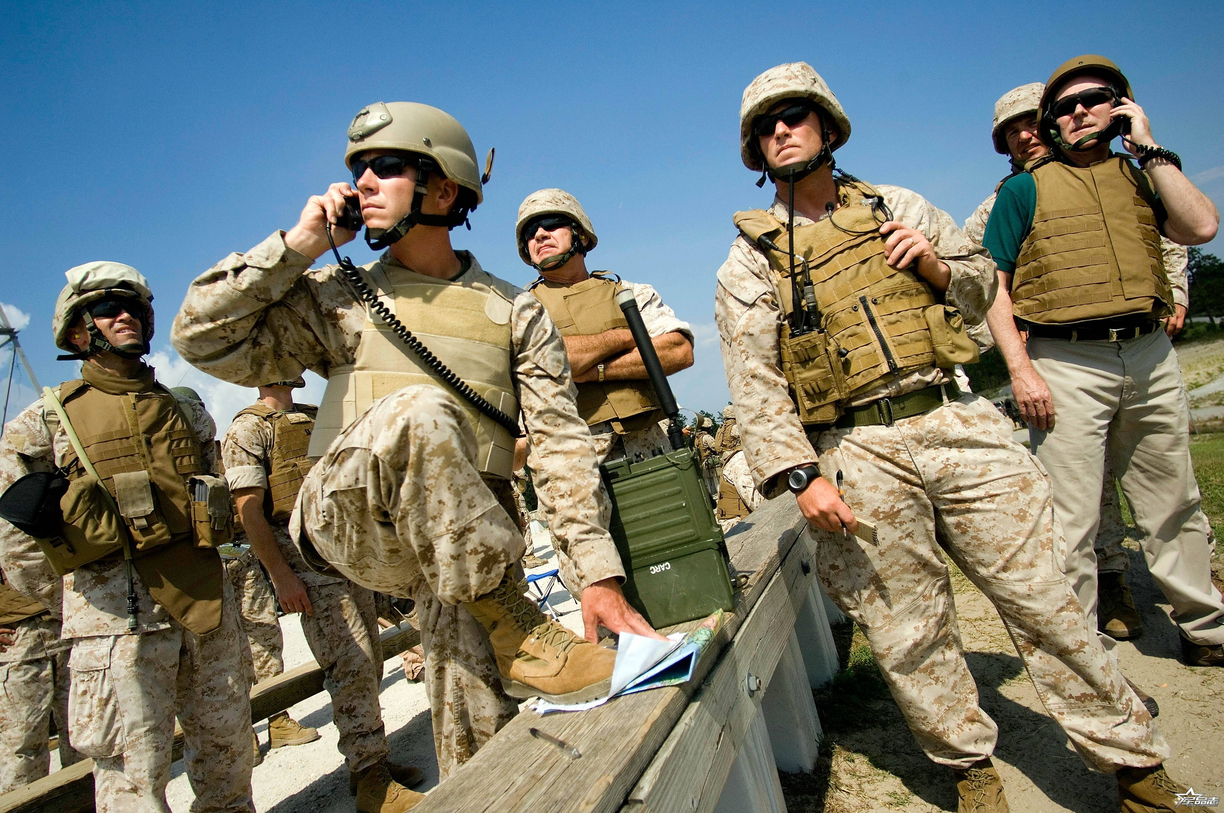 The giant military exercise starts: 30,000 soldiers, 20 warships, 60 ...