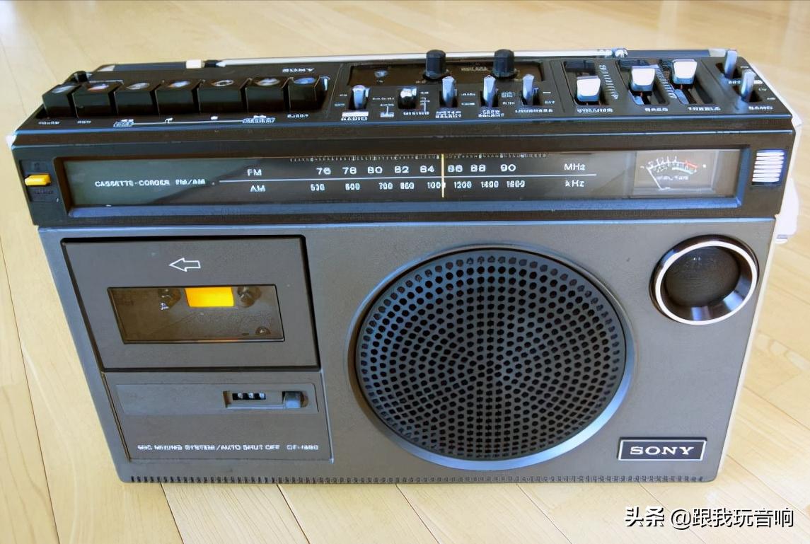 Sony SONY CF-1980 mono recorder two-band radio cassette player - iNEWS