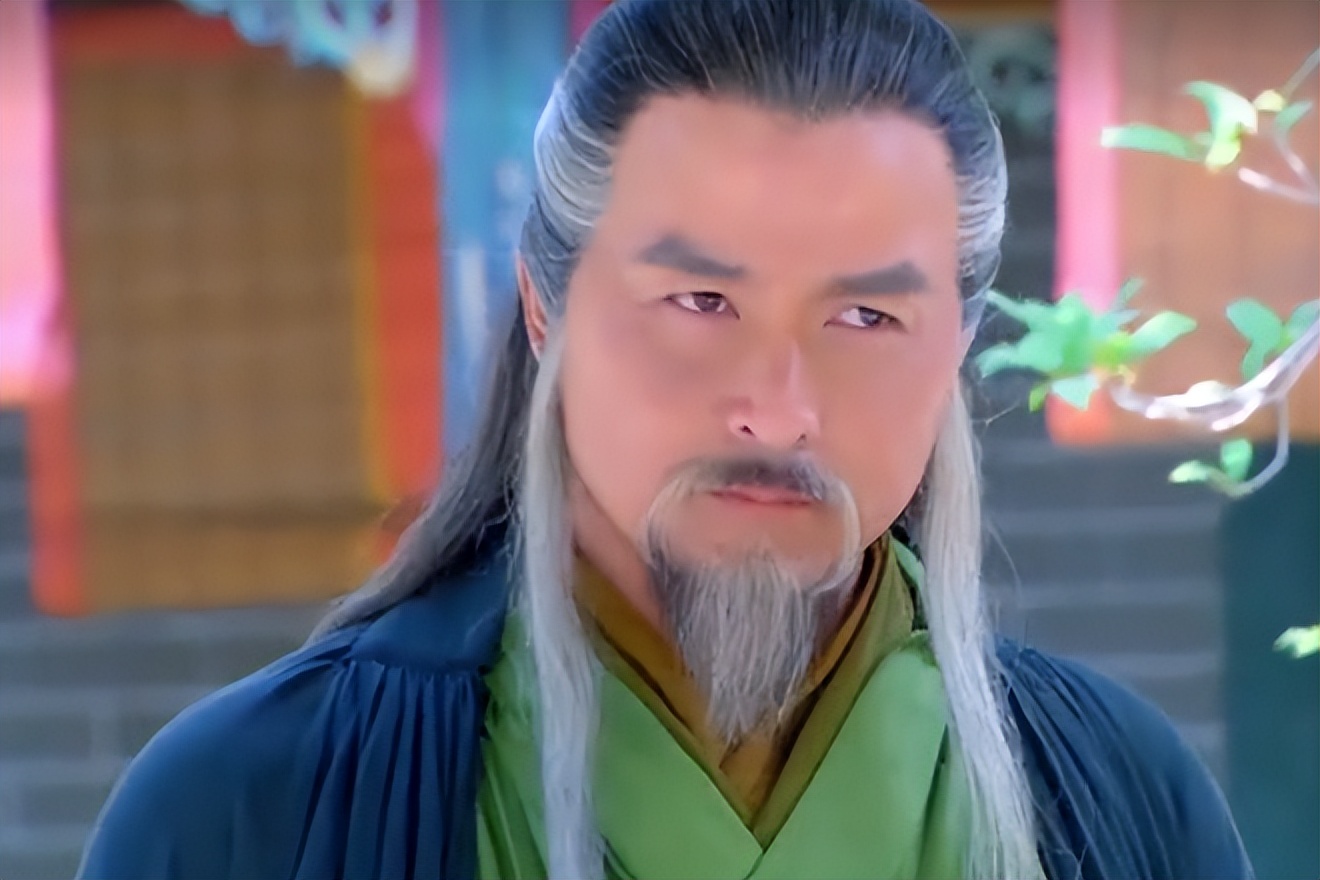 Legend of the Divine Carving: Yang Guo took three concubines, one is ...