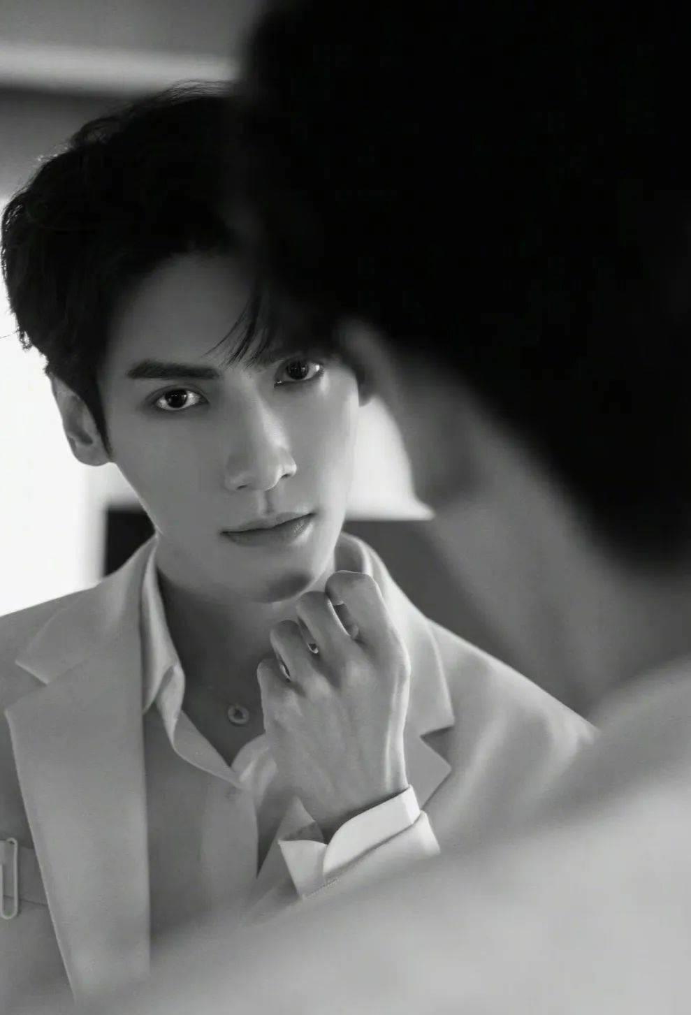 News 1: Huo Siyan's social maintenance - iMedia