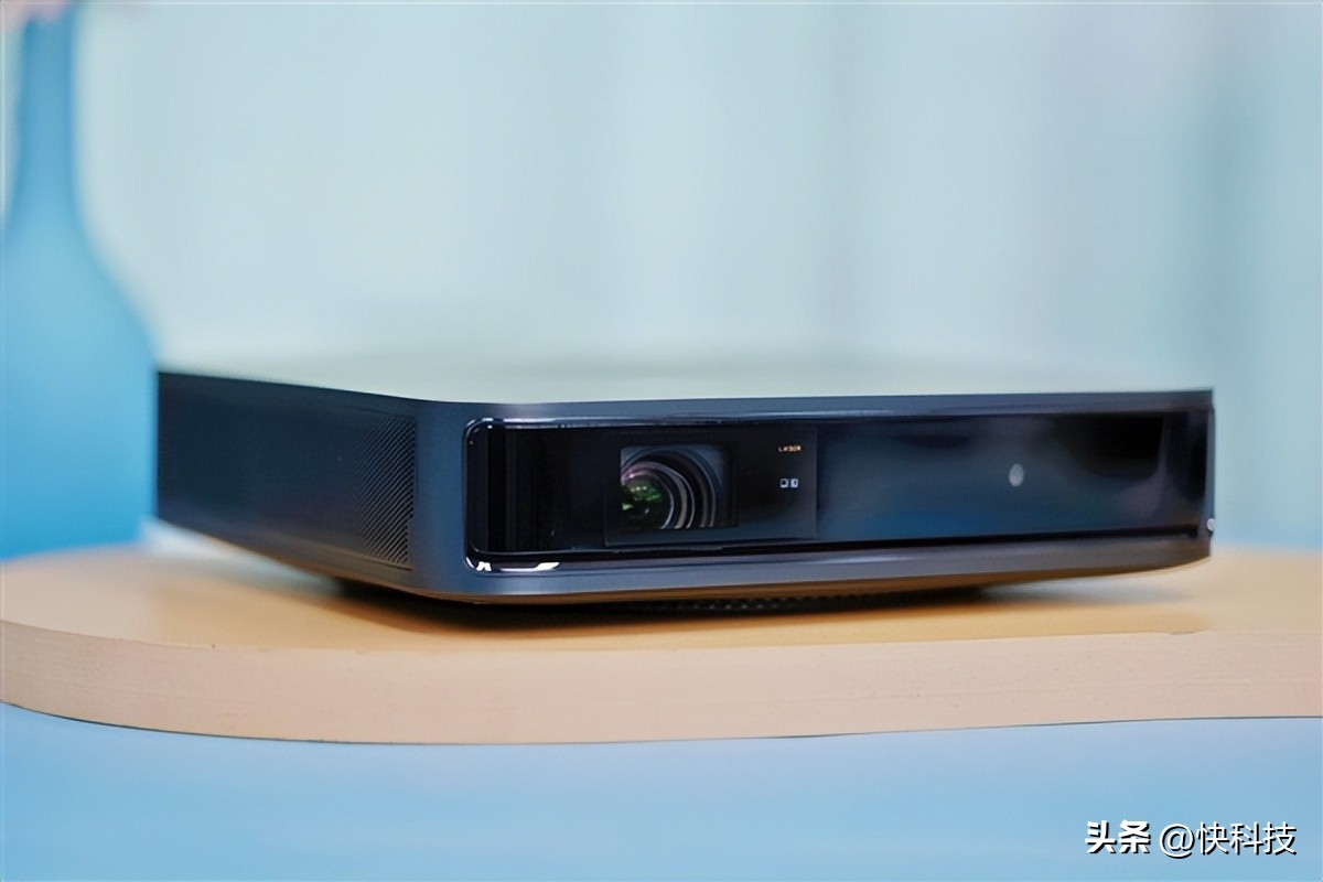 Thin and light laser projection hot hatch! Dangbei D5X Pro Picture Tour ...