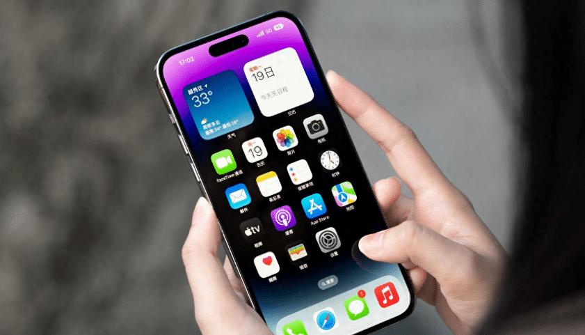 Four recommendations for long-lasting mobile phones worth investing in ...