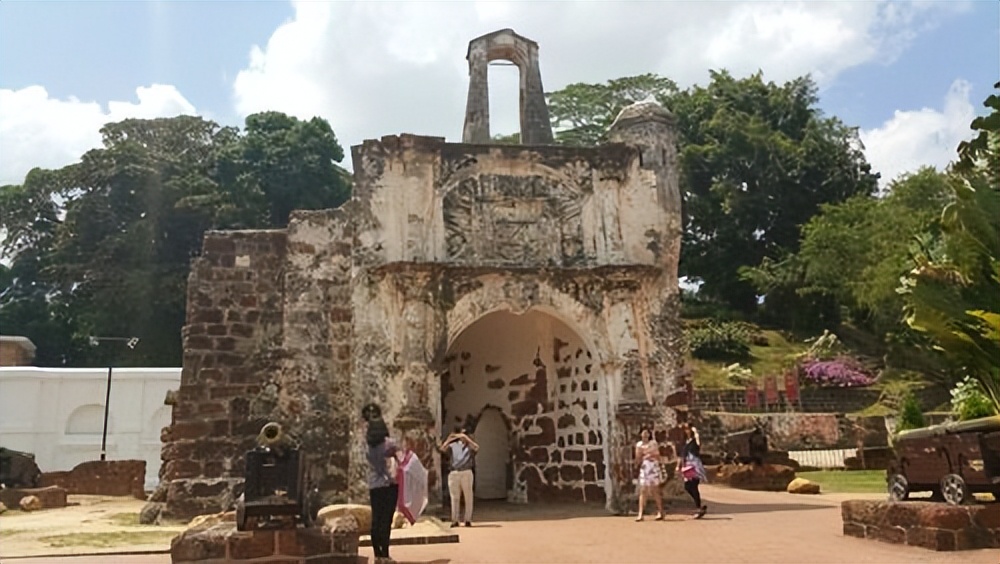 The History of Sao Paulo and the Formation of the Brazilian Colony - iNEWS