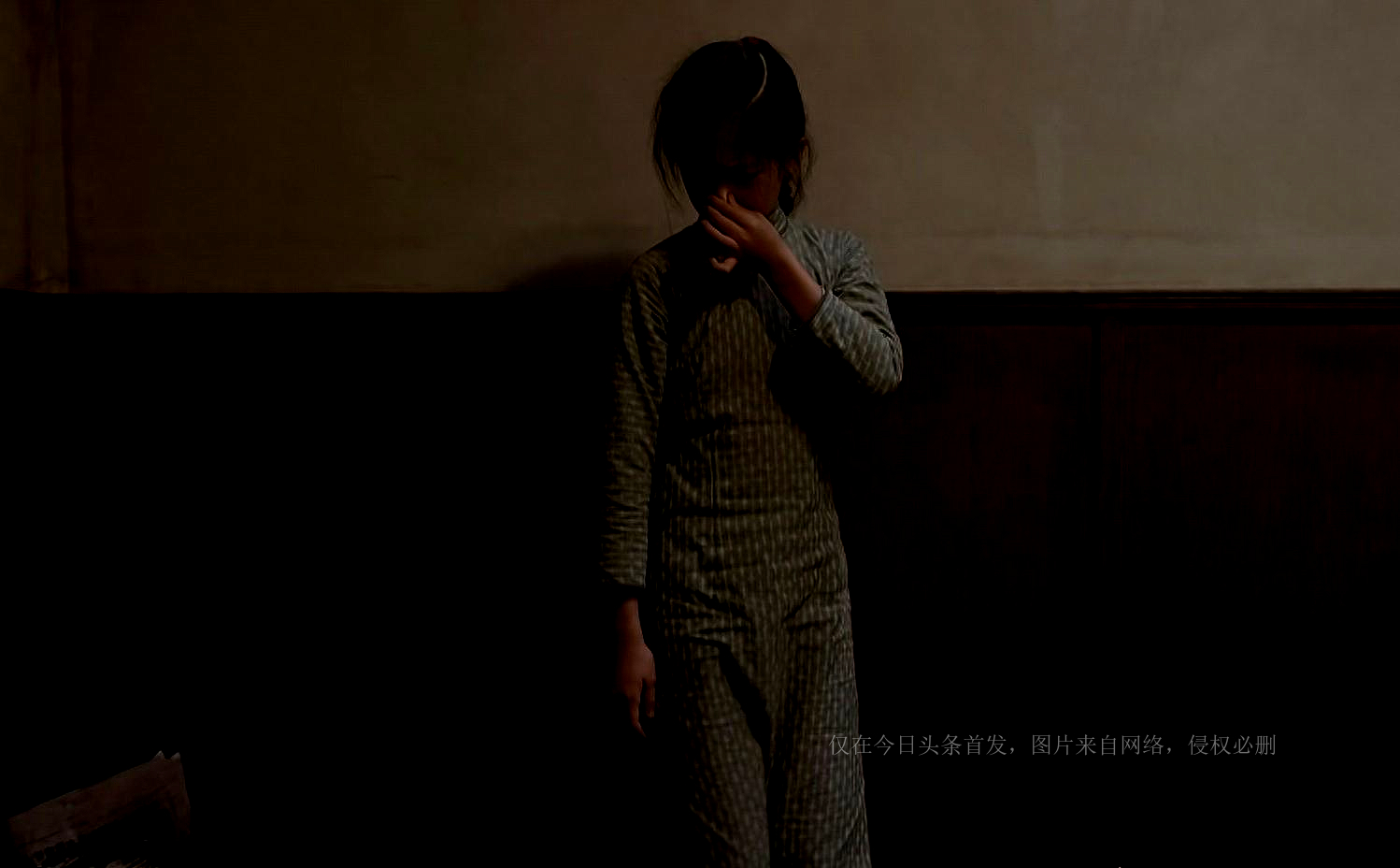 "Stalker" Zhao Leyan looks annoying, but is actually Fang Jiashu's biggest life-saving straw ...