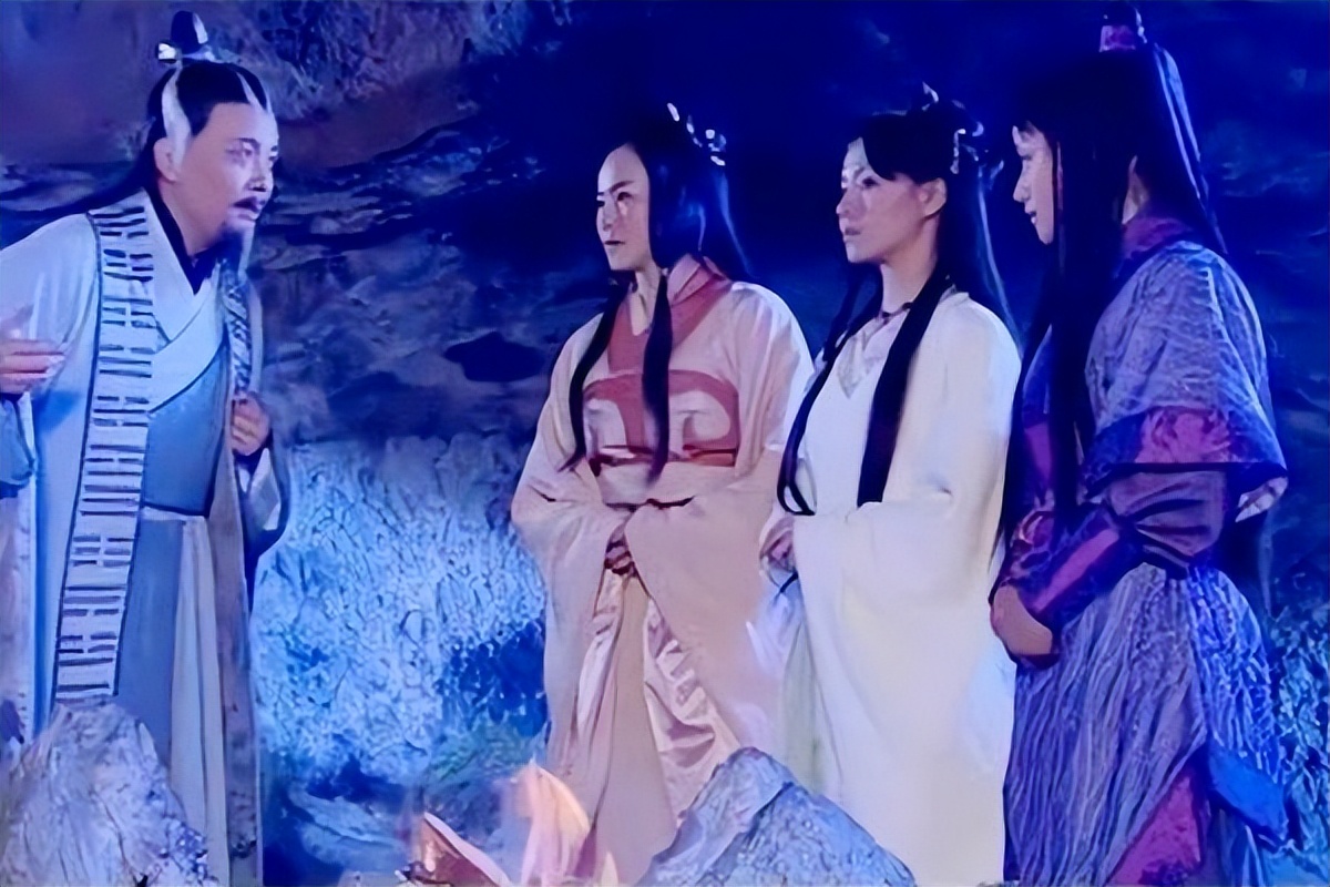 The Nine Curves of the Yellow River Formation on the Conferred God List ...