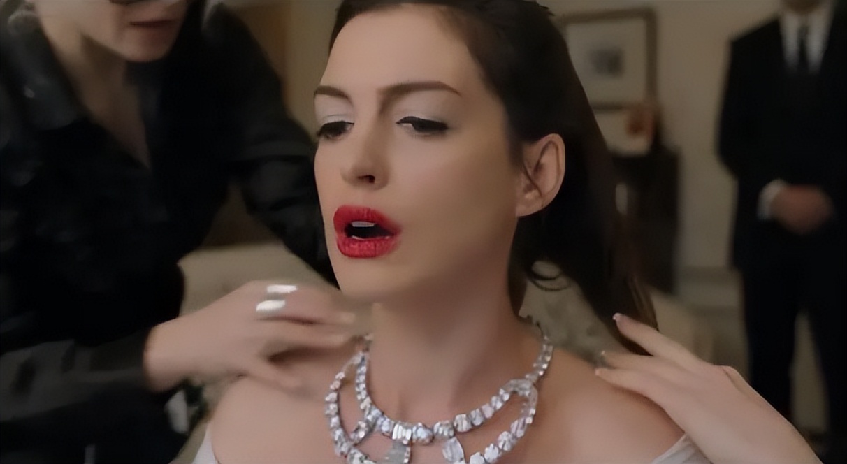 How important is strategy and scheming? This movie shows you that with ...