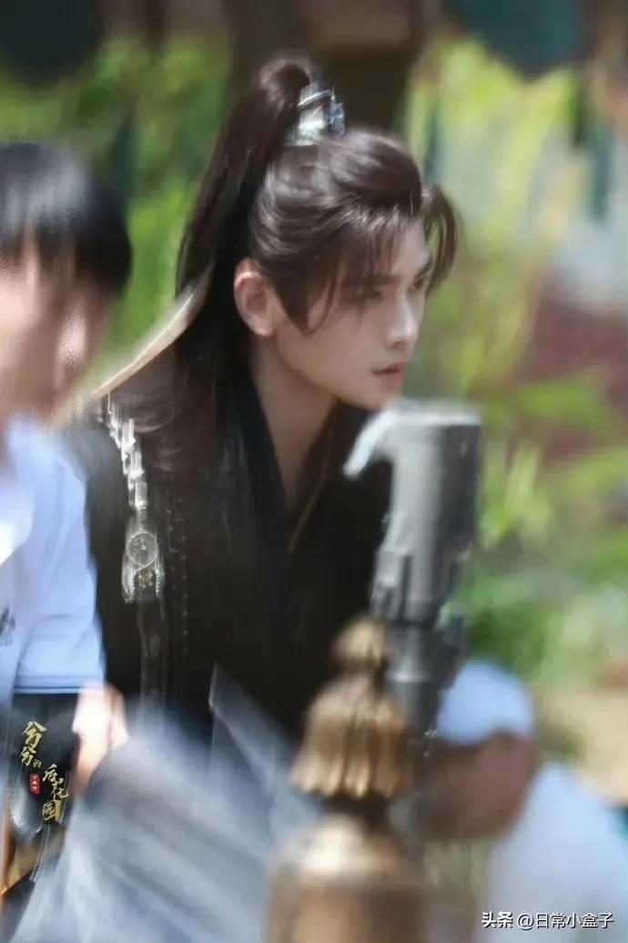 Yu Shuxin and Ding Yuxi collaborated again in "Eternal Night Galaxy ...