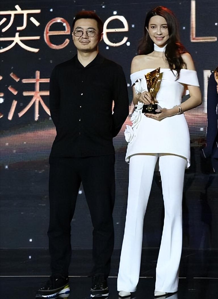Jiang Fan was once again promoted to partner of Ali! Zhang Dayi married ...