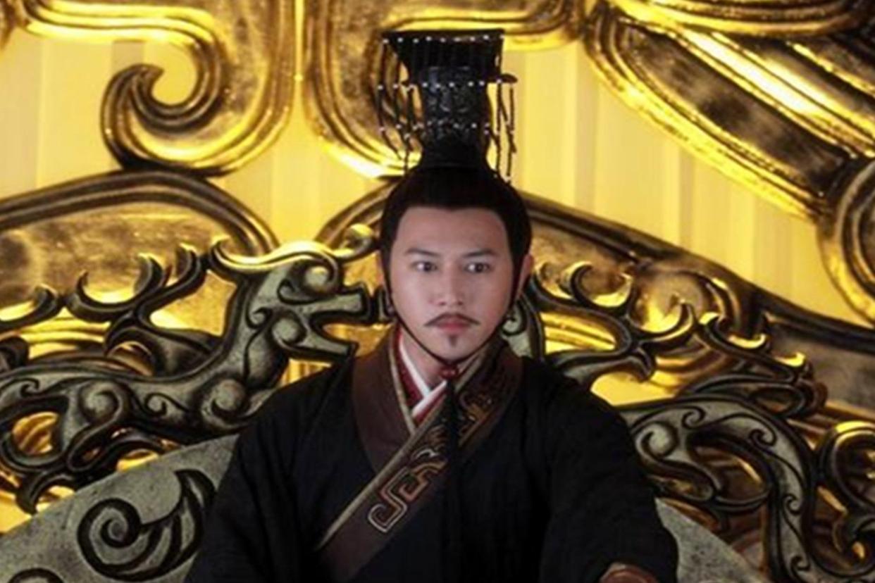 How did Emperor Wenwen of Han, who was neither a descendant nor a long ...