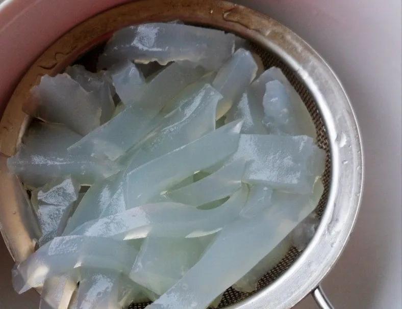 Making summer thirsty food with cucumber mixed with jelly - iNEWS
