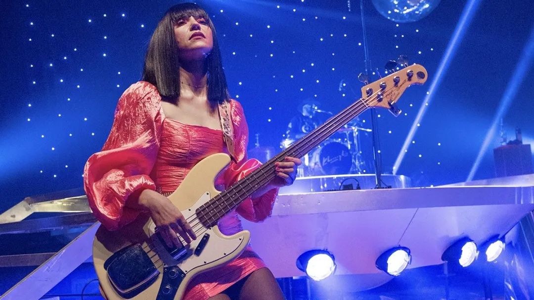 Khruangbin Bassist Lee - Philosophy of Zen and Music - iNEWS