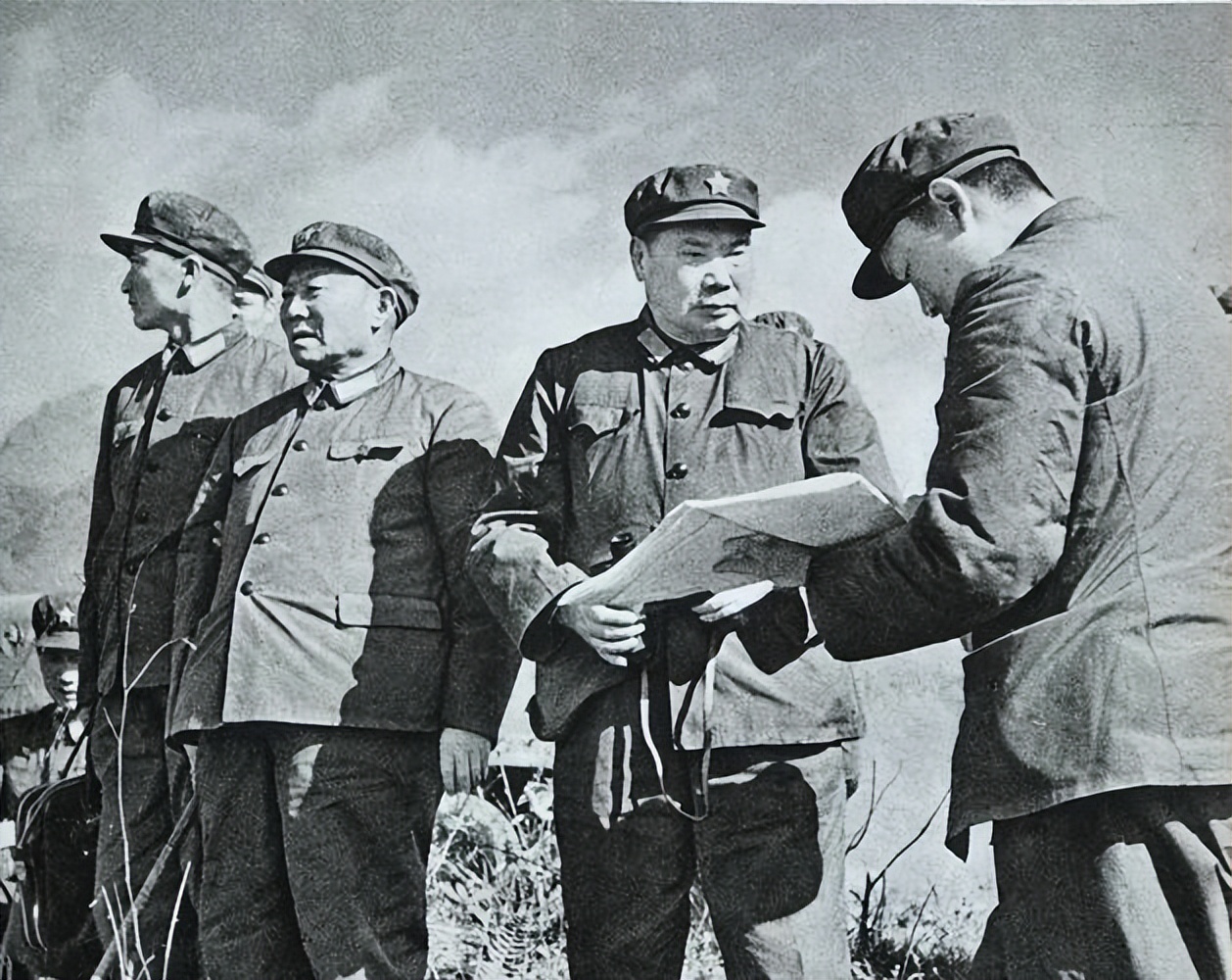He was awarded the title of General at the age of 46, succeeded Deng ...