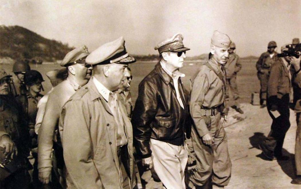 How was the five-star general MacArthur fired? Why? - iMedia