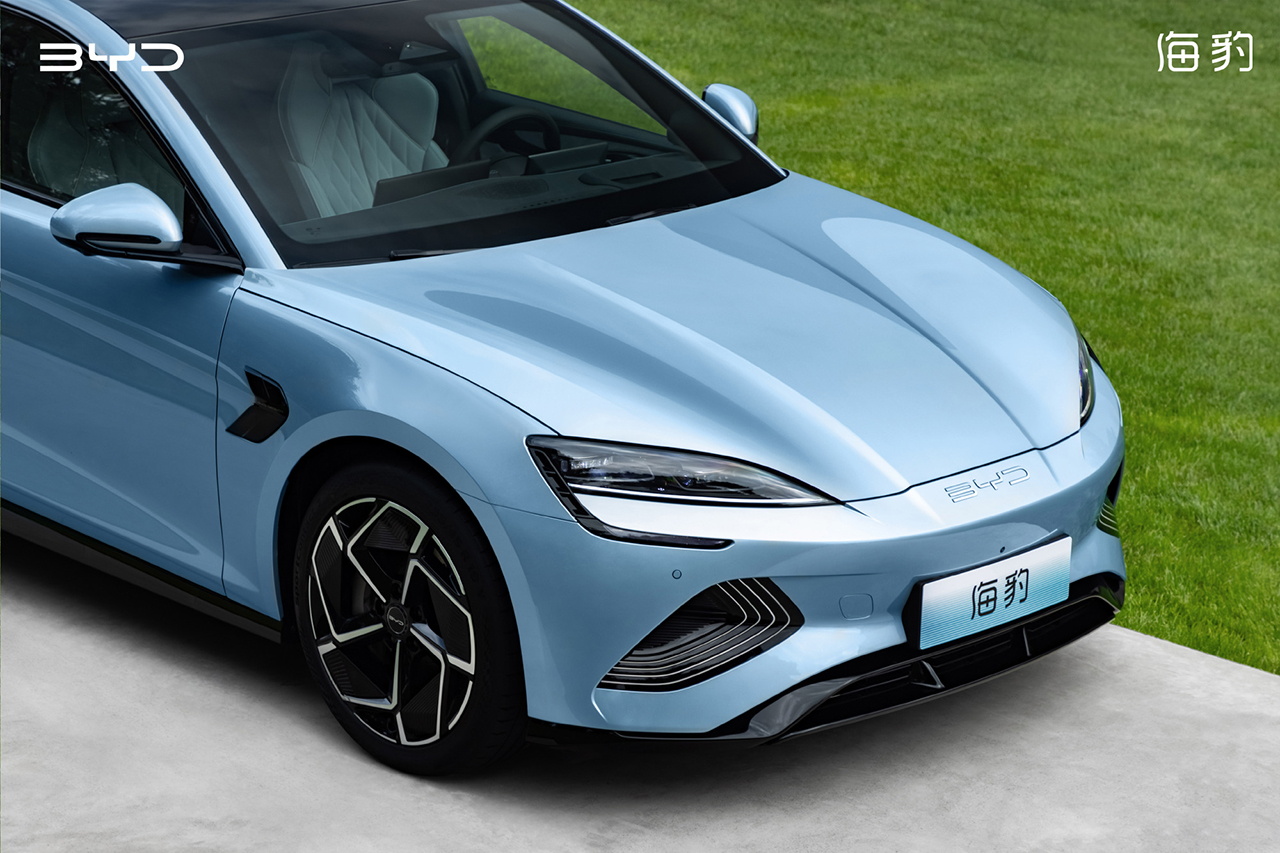 Strong full-stack self-research capability, BYD Auto's sales continued ...