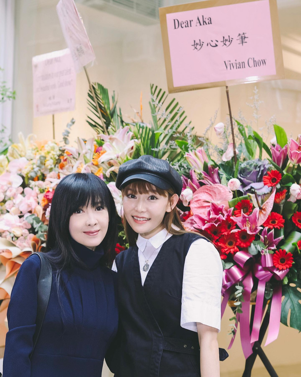 55-year-old Zhou Huimin's recent photos are too tender, and her side ...