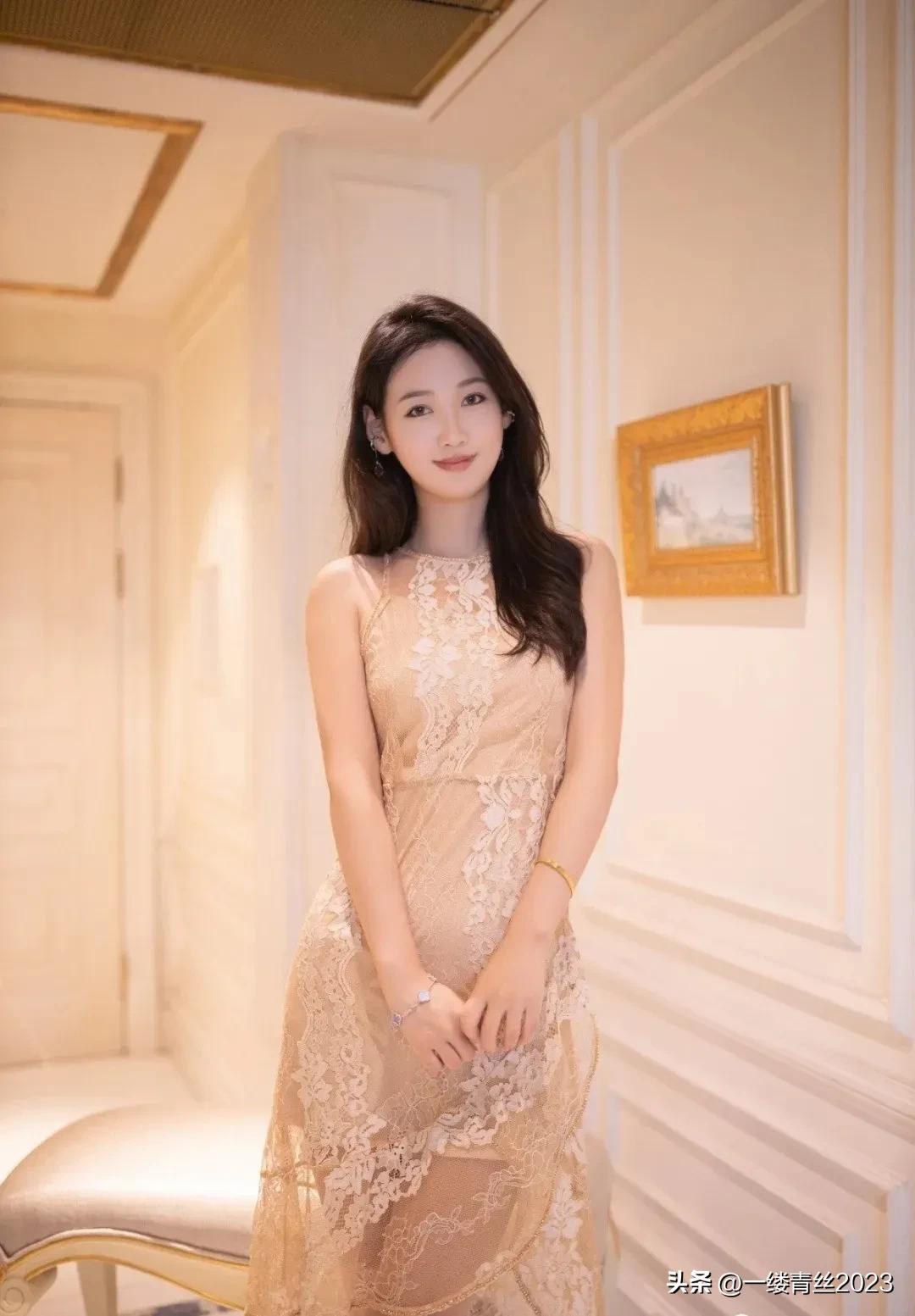 Tang Anqi's latest photo series - iMedia