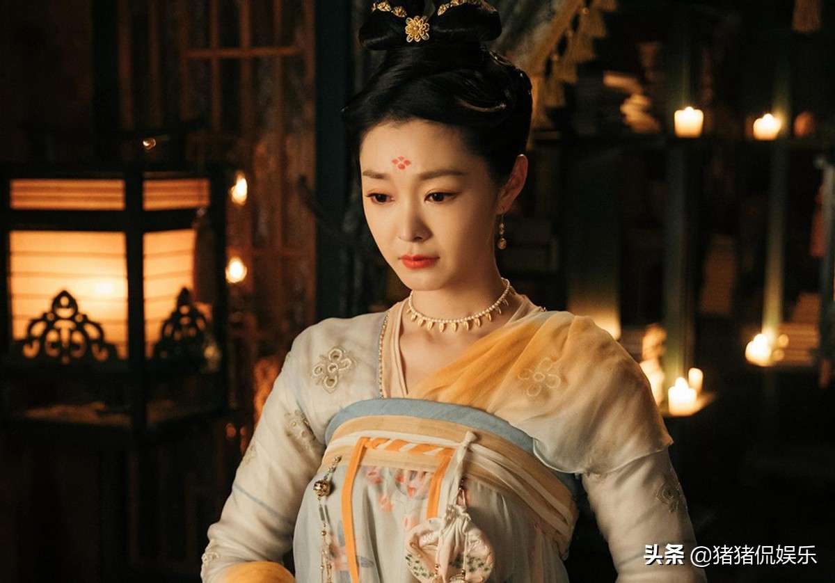 In the hit "Wind from Luoyang", Song Yi picks up the new drama again ...