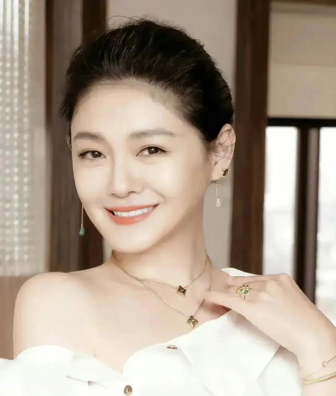 Cai Xukun, C Xiaosheng, Big S Wang Xiaofei, baby, Yan Yalun, Ren Min ...