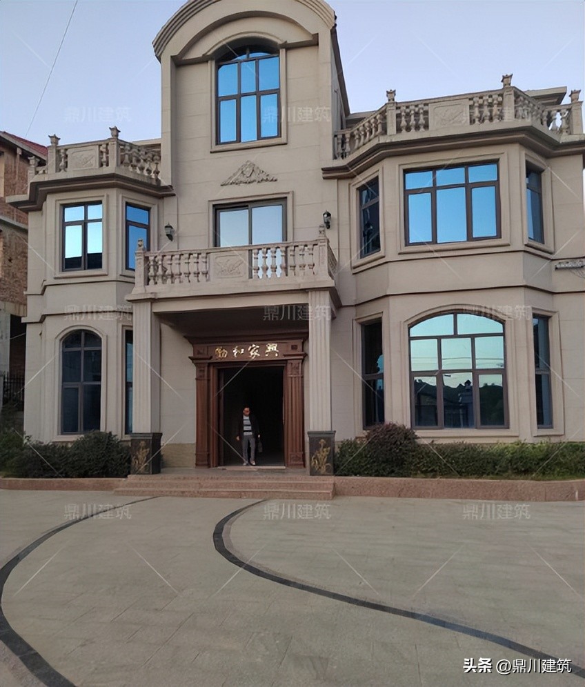 13.5×11.9m frame structure villa, high degree of case reduction, stable ...