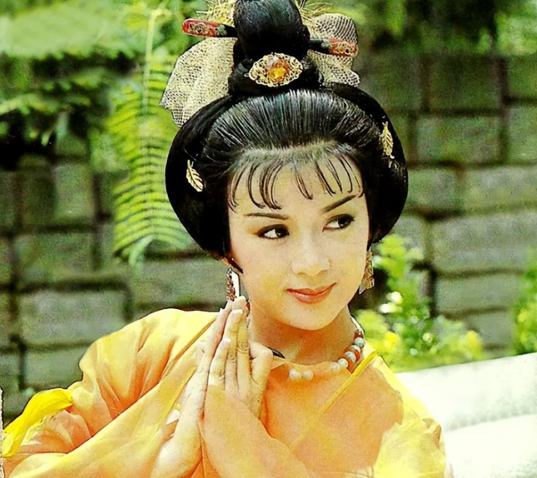12 actresses who have played "Wu Zetian", each with their own ...