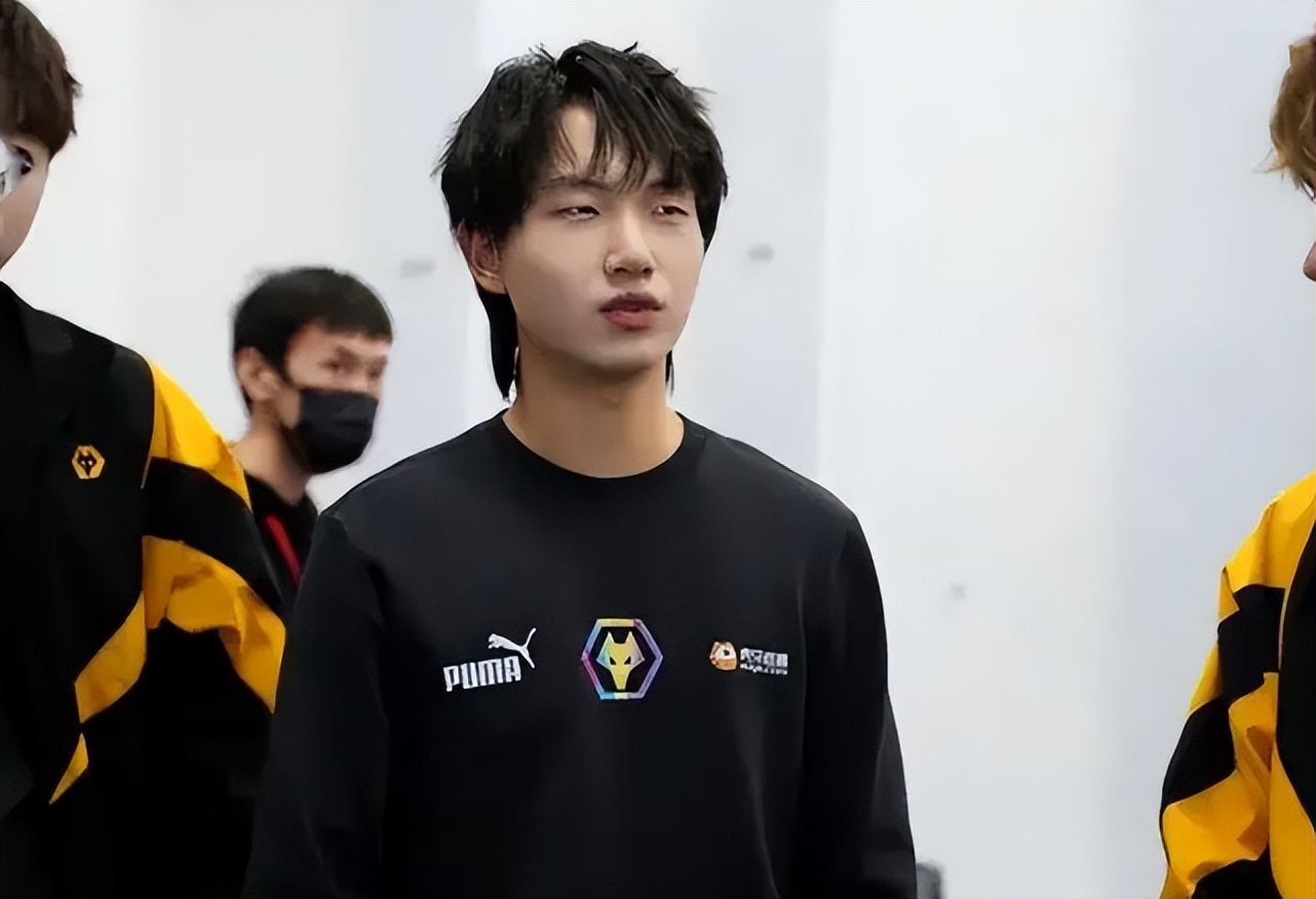 Fei Niu live broadcast with sister, the whole process of high-sweet ...