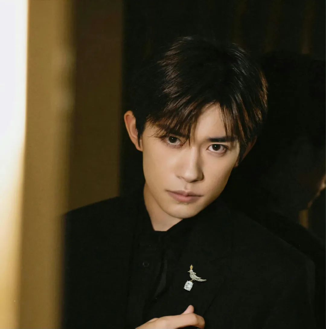 Song Yi Bai Jingting, Gong Junyi and Qian Xi - iMedia