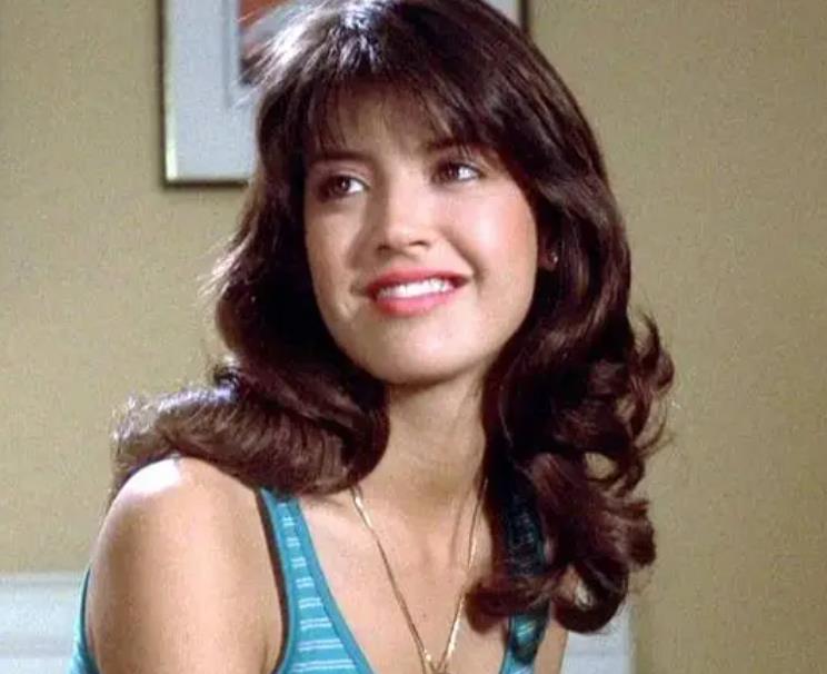 The actress who dedicated herself to art - Phoebe Cates, with her mixed ...