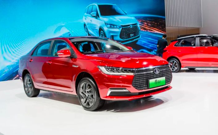 Should you choose a domestic car or a joint venture car?Who will stand ...