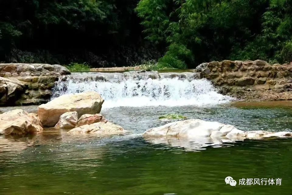 "Exploring the Heart of the Earth" Walks into the Buddha Cave of ...