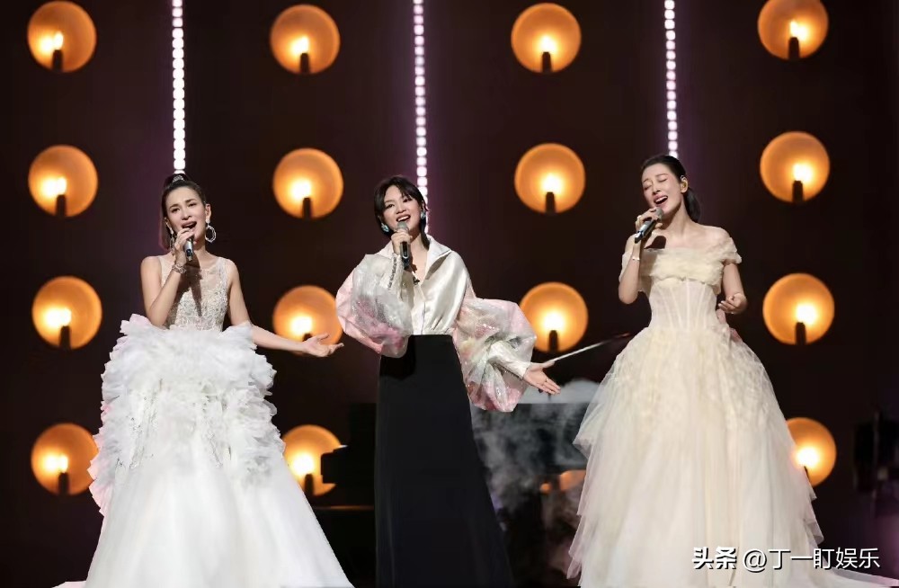 In "Sisters Who Make Waves Season 4", Xie Na's challenge to sing failed ...
