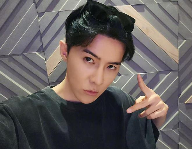 Actor shockingly revealed that he gave birth to a child out of wedlock ...