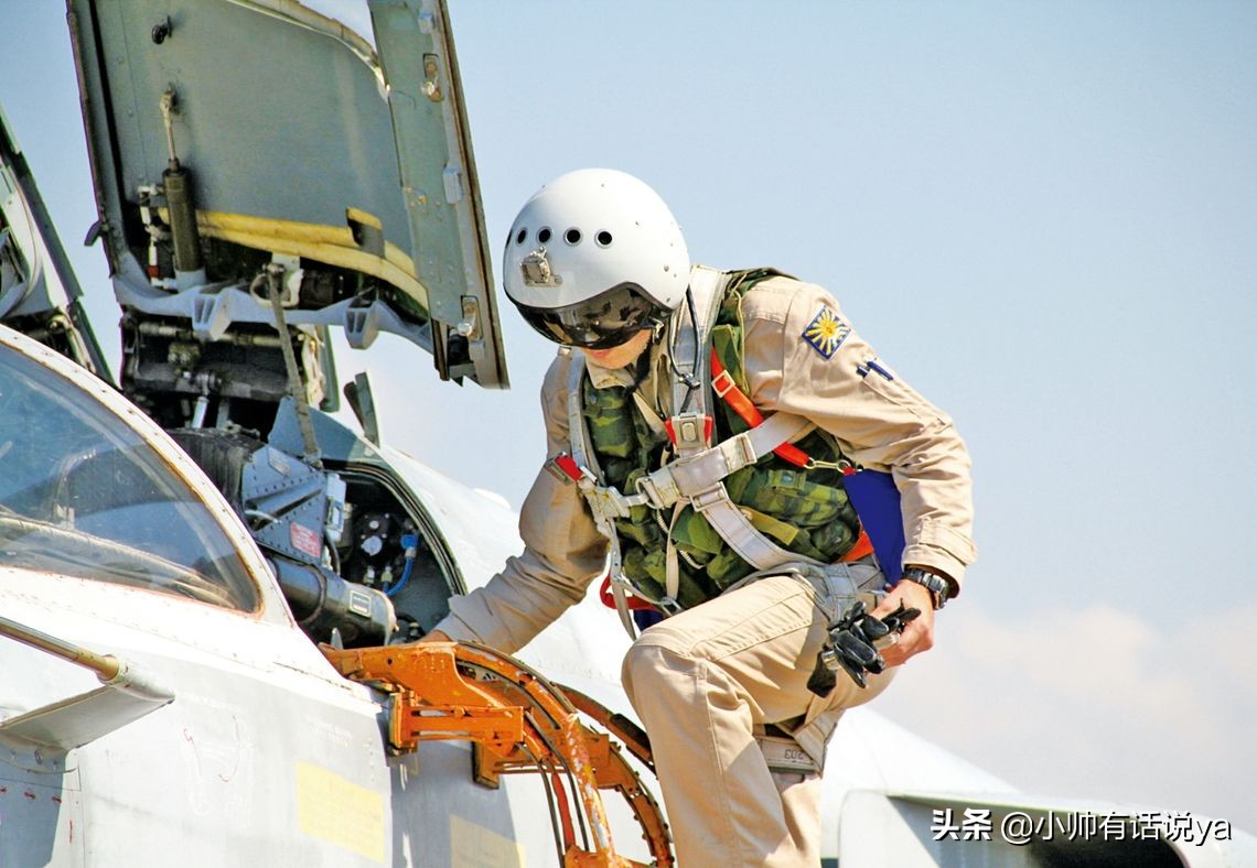 Fighter pilot, what should I do if I have diarrhea?They are "flying on ...