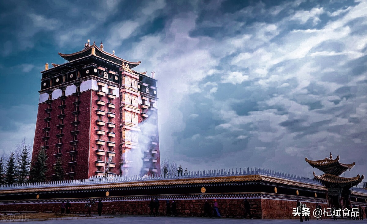 Tour Gansu-Gannan Hezuo City Milarepa Buddhist Pavilion - iMedia