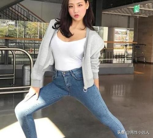 Why do some women have more body hair while others have less body hair ...