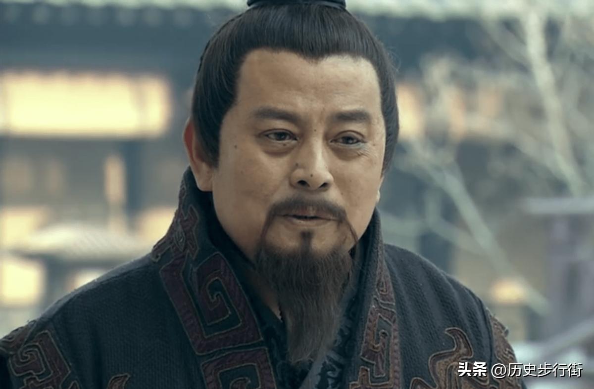 The powerful six tricks! Chen Ping only used two tricks to send away ...