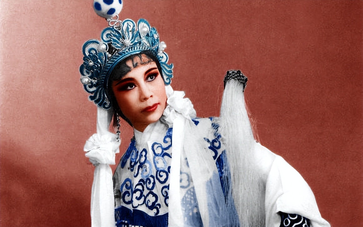 Qi Yaxian, a master of the Qi School of Yue Opera, recalls the ...