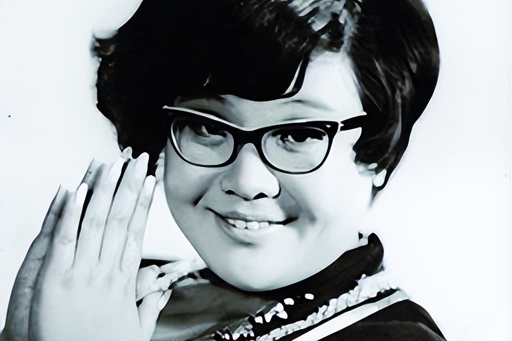 Falling in love with "Playboy" Zheng Shaoqiu, and even his older ...