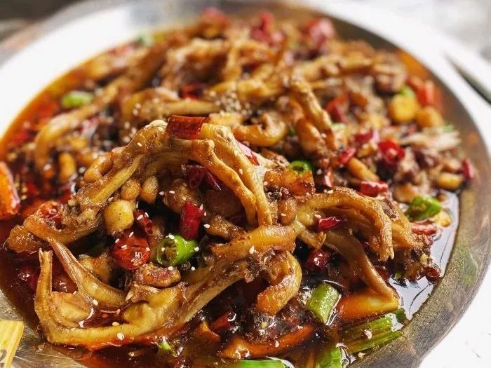 8 things you must know about Deyang dry pot - iNEWS