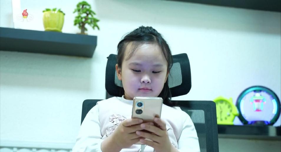 North Korea launched a new type of smart phone; Netizens: I can't eat ...