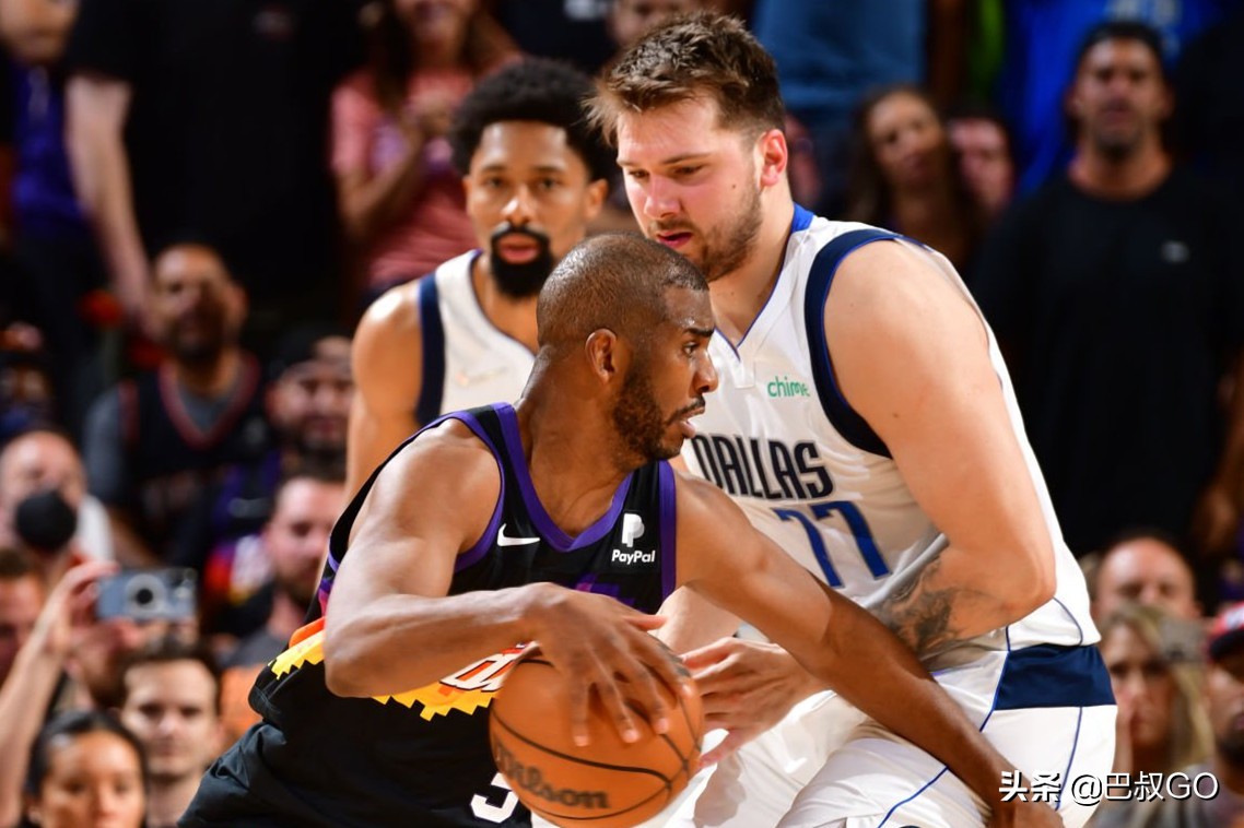 30+4+4!After the game, he gave the credit to Paul, Booker analyzed it ...