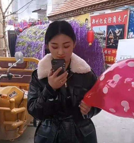 Chen Yanan moved to a new platform, and the live broadcast brought more ...