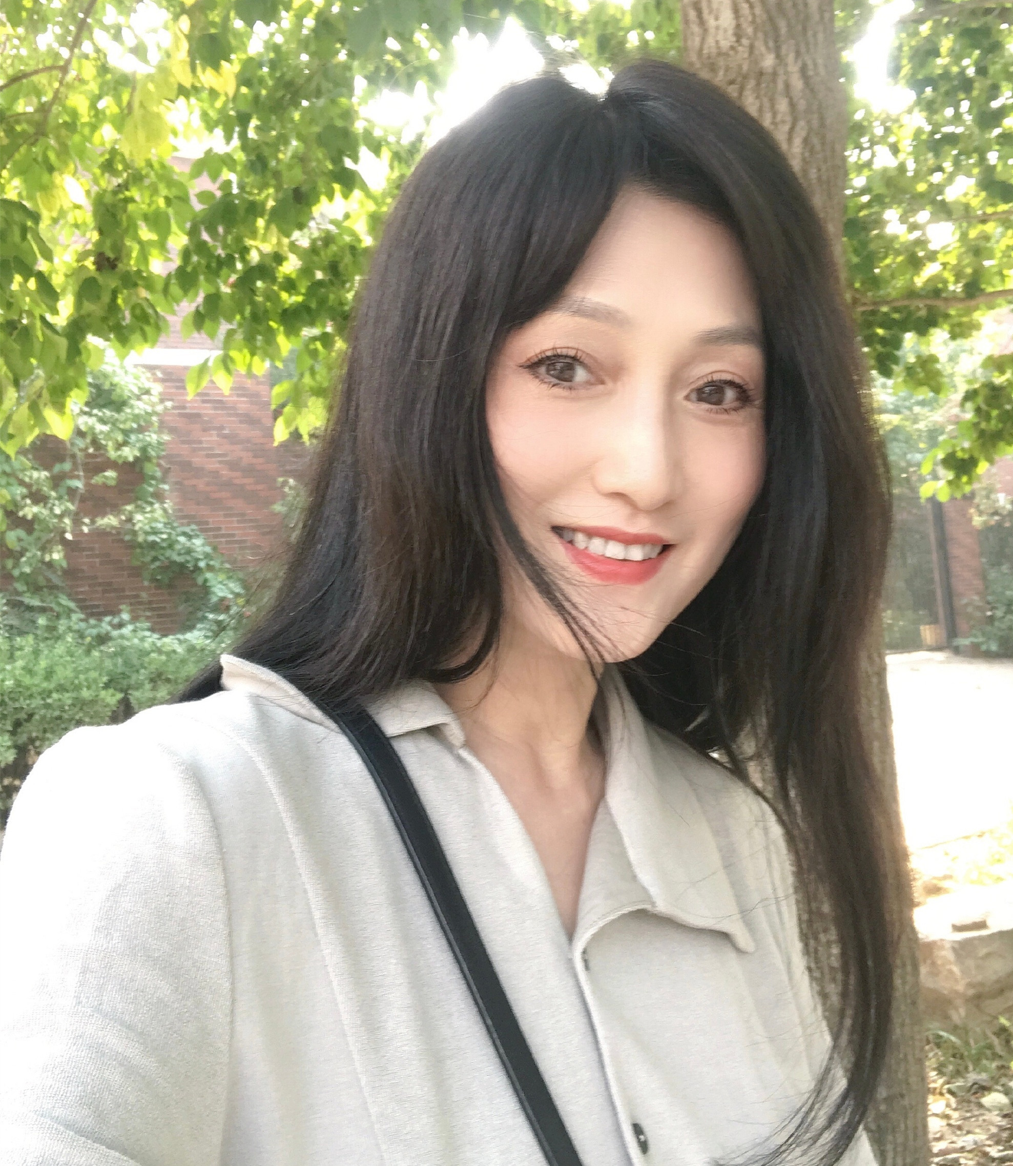 Lin Fangbing is back to film with his son!57-year-old frozen age has ...