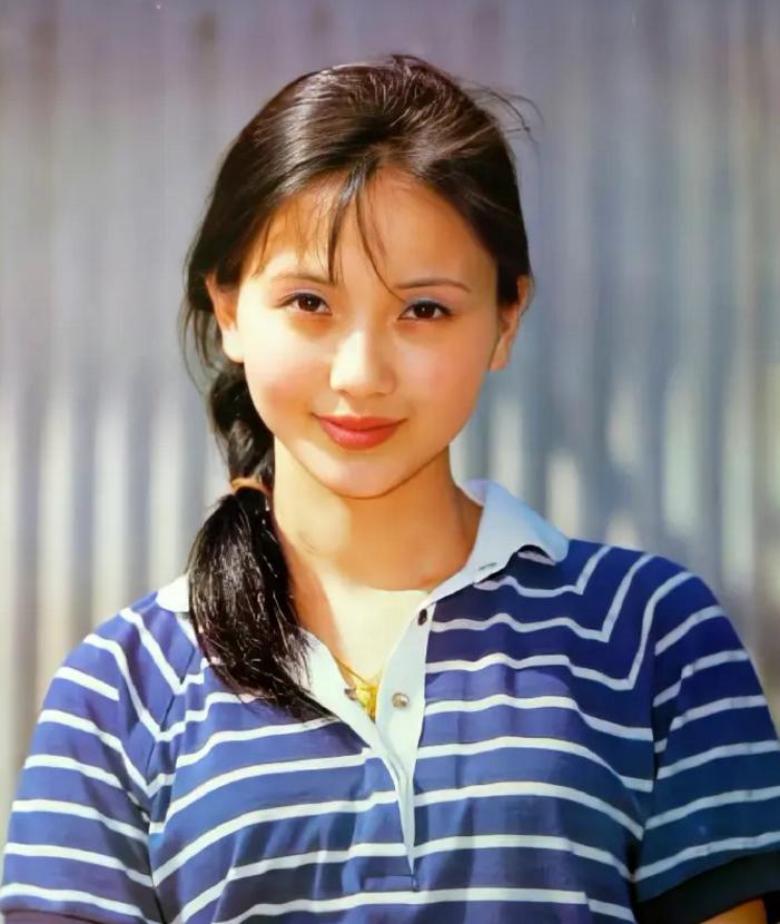When she was popular, she married a folk dance teacher, and her ex ...